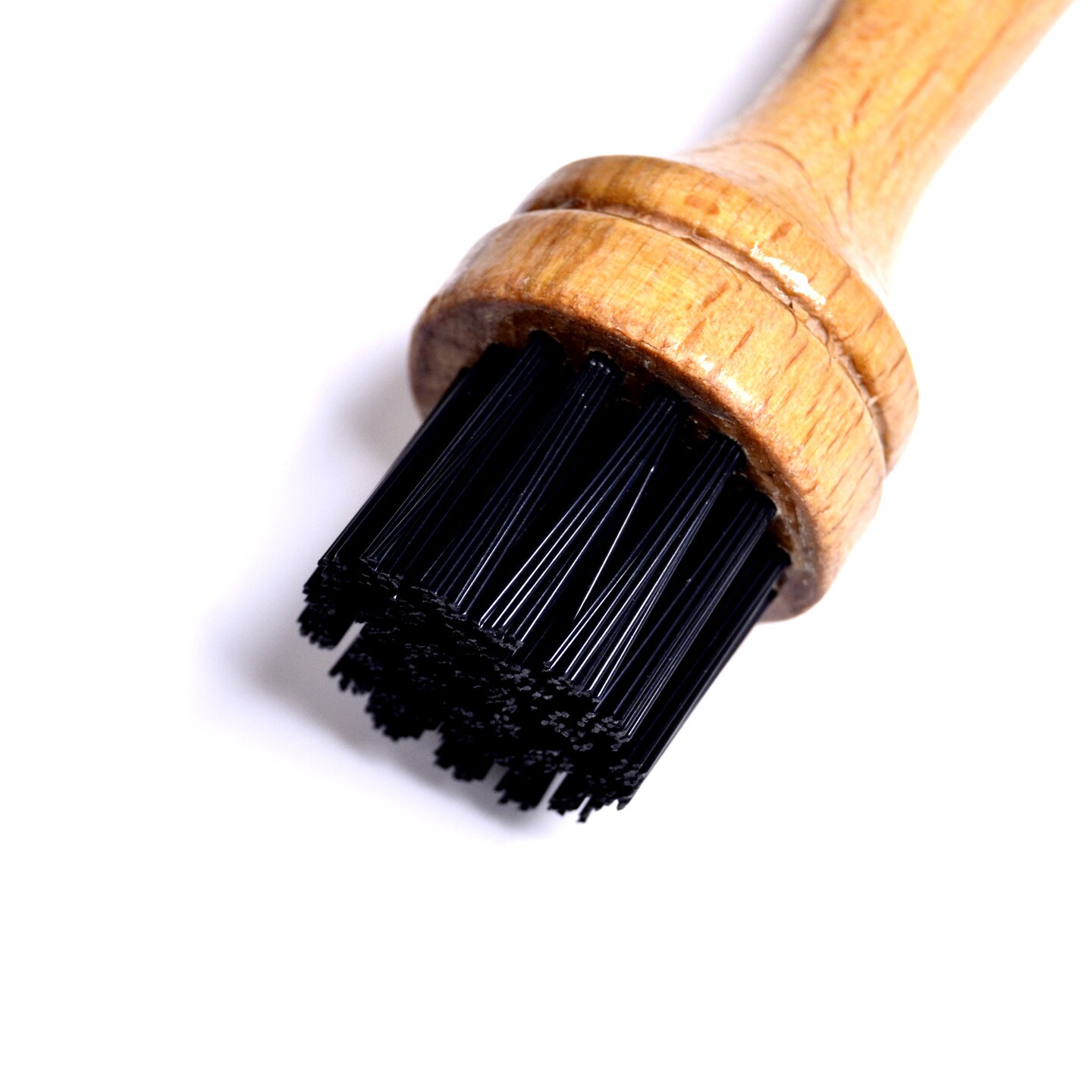 Buy your PGM Rivet brush at Scandraft